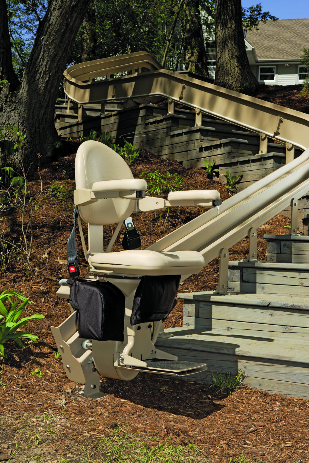 Stair Lifts in Cleveland Ohio | Arrow Lift