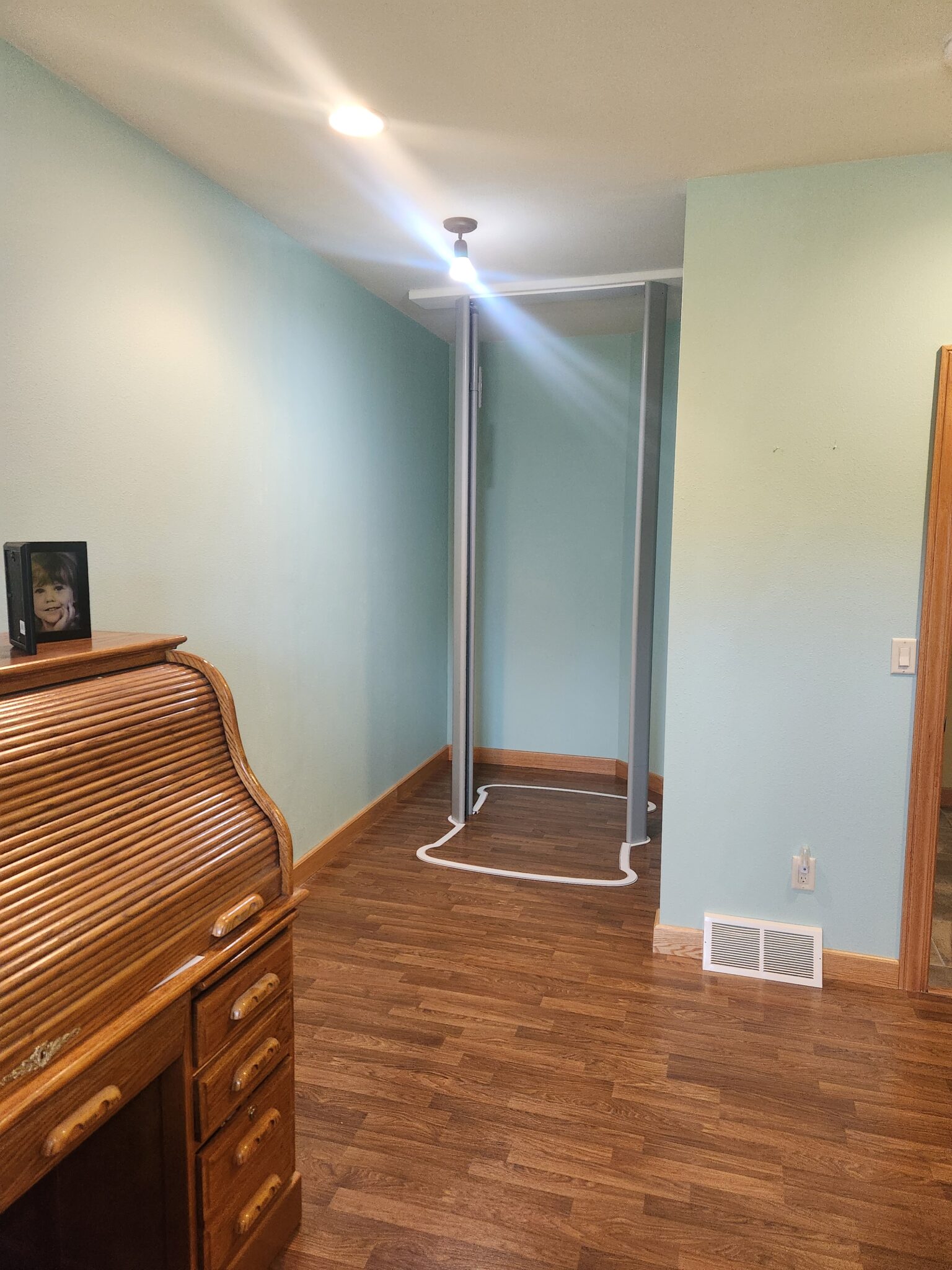 4 Types of Shaftless Home Elevators