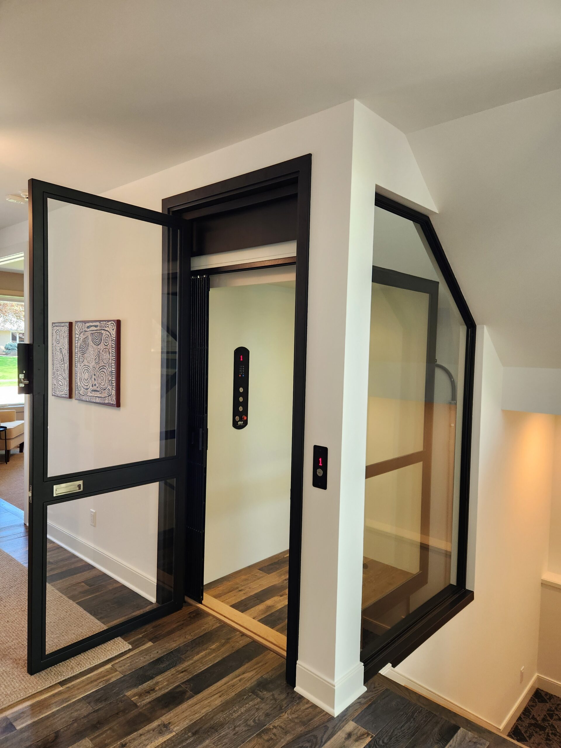 What Type of Elevator Is Best for the Home